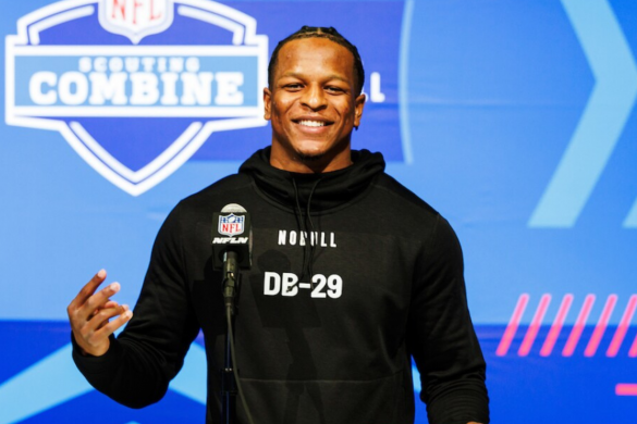 Giants Draft TE Theo Johnson - Bleedbigblue.com